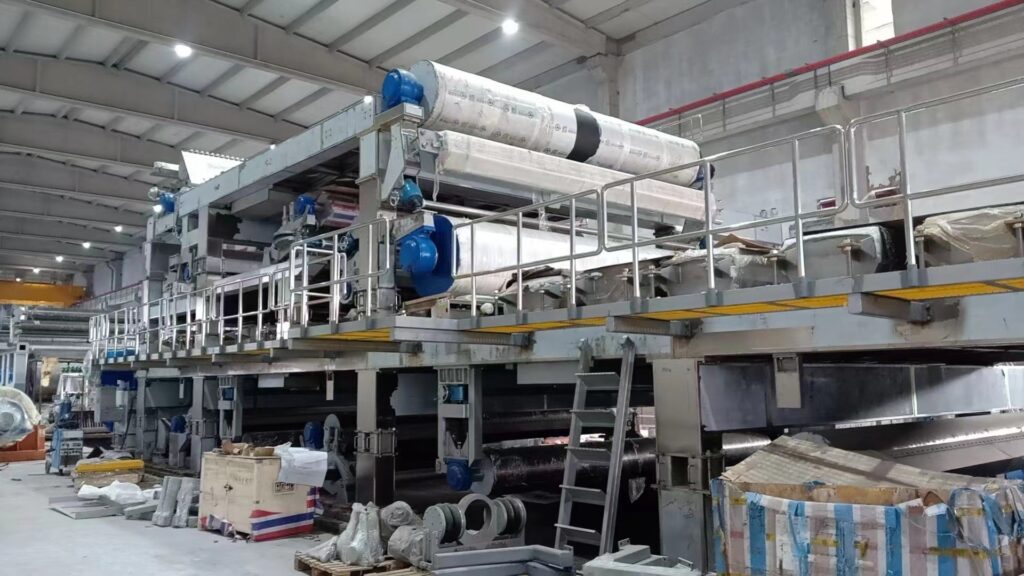 Fourdrinier paper machine | Paper machinery-paper making machine,paper ...